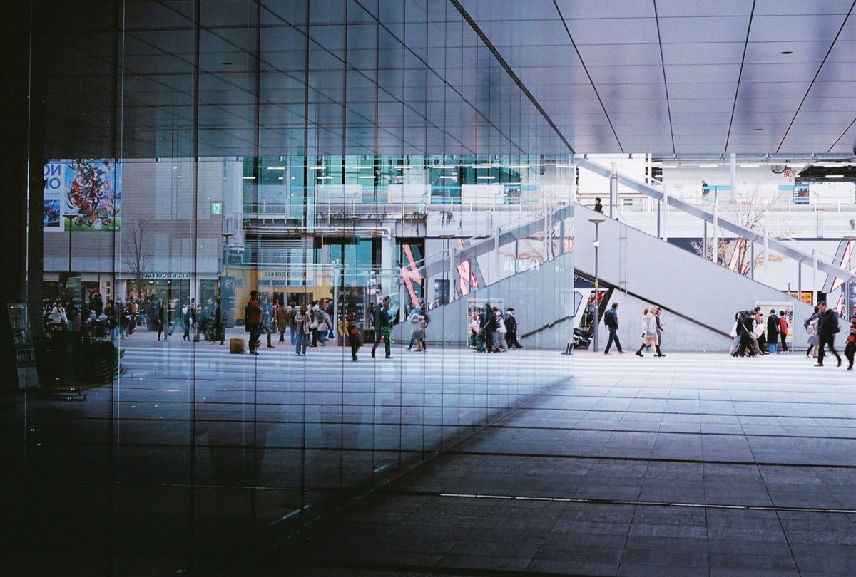 Labyrinth in the mirror （PENTAX SP） | GANREF