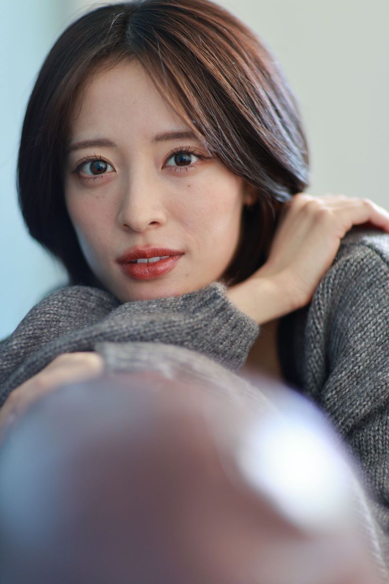 見つめて | GANREF