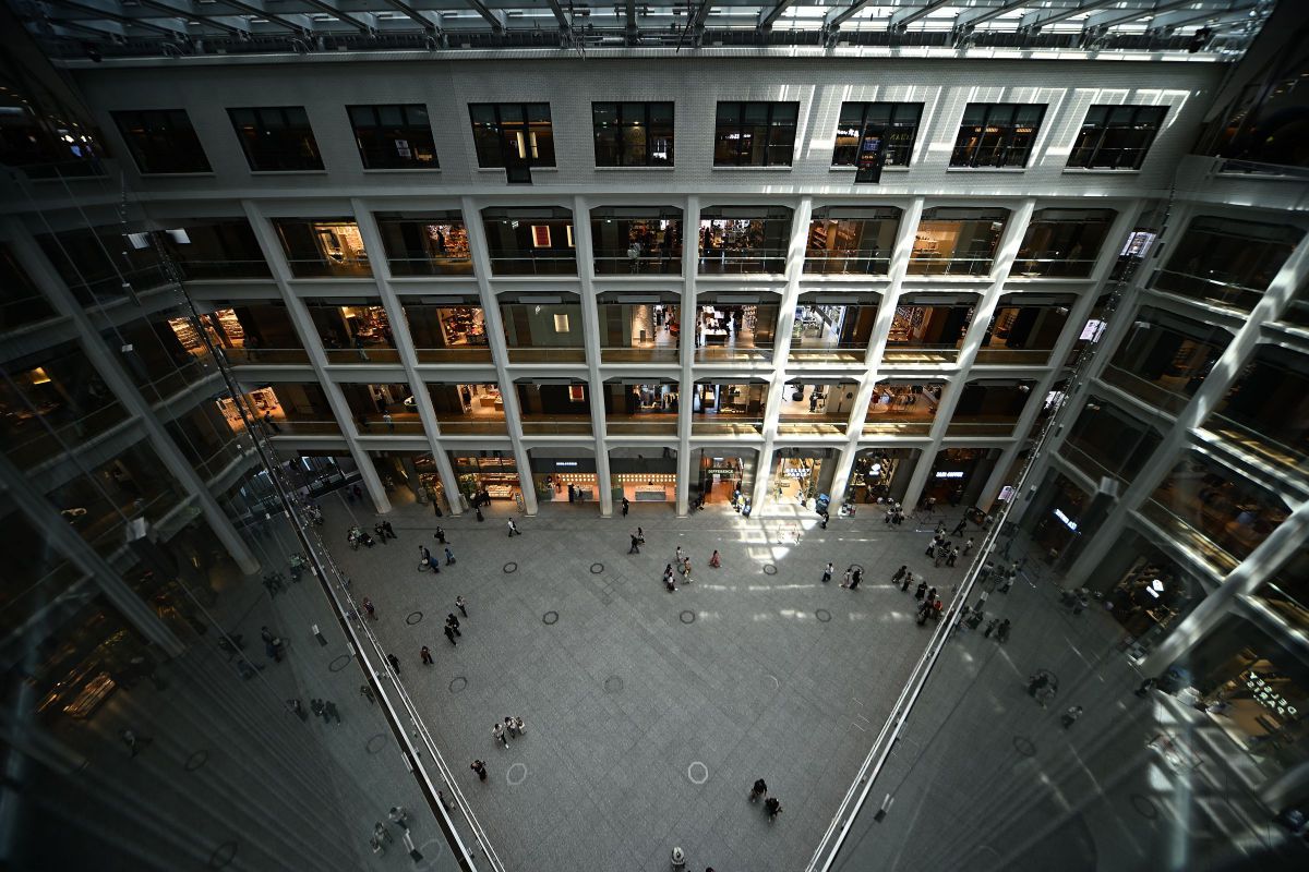 KITTE下を見る | GANREF