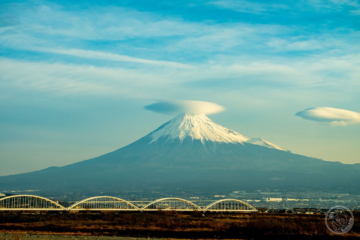 Mount Fuji 車窓から | GANREF