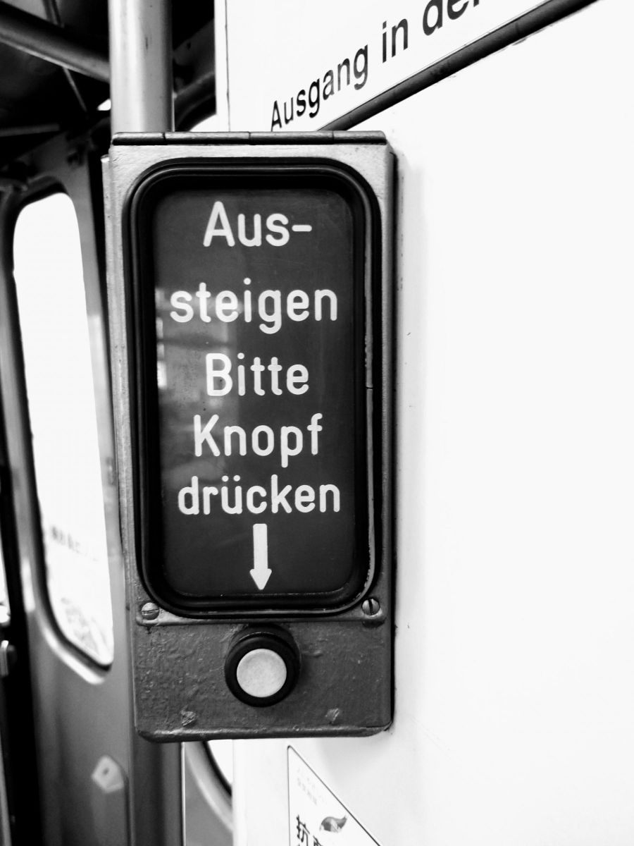 the button. | GANREF