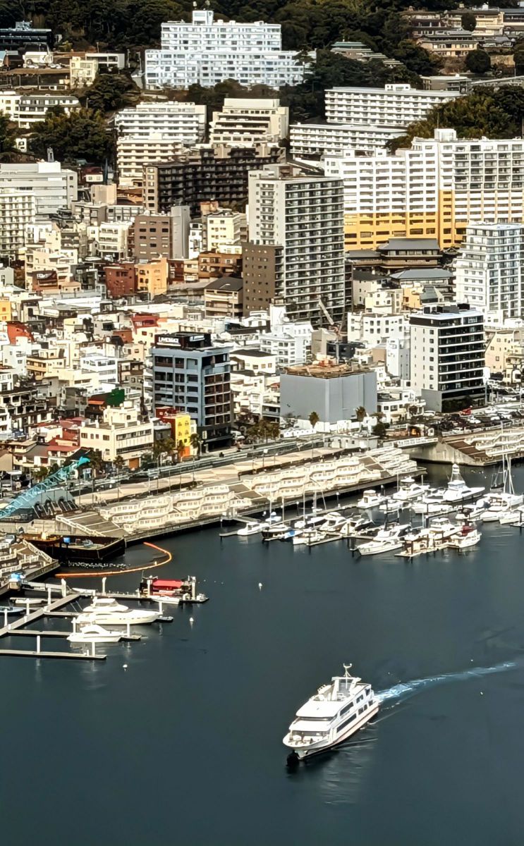 work photo maiku 37 | GANREF