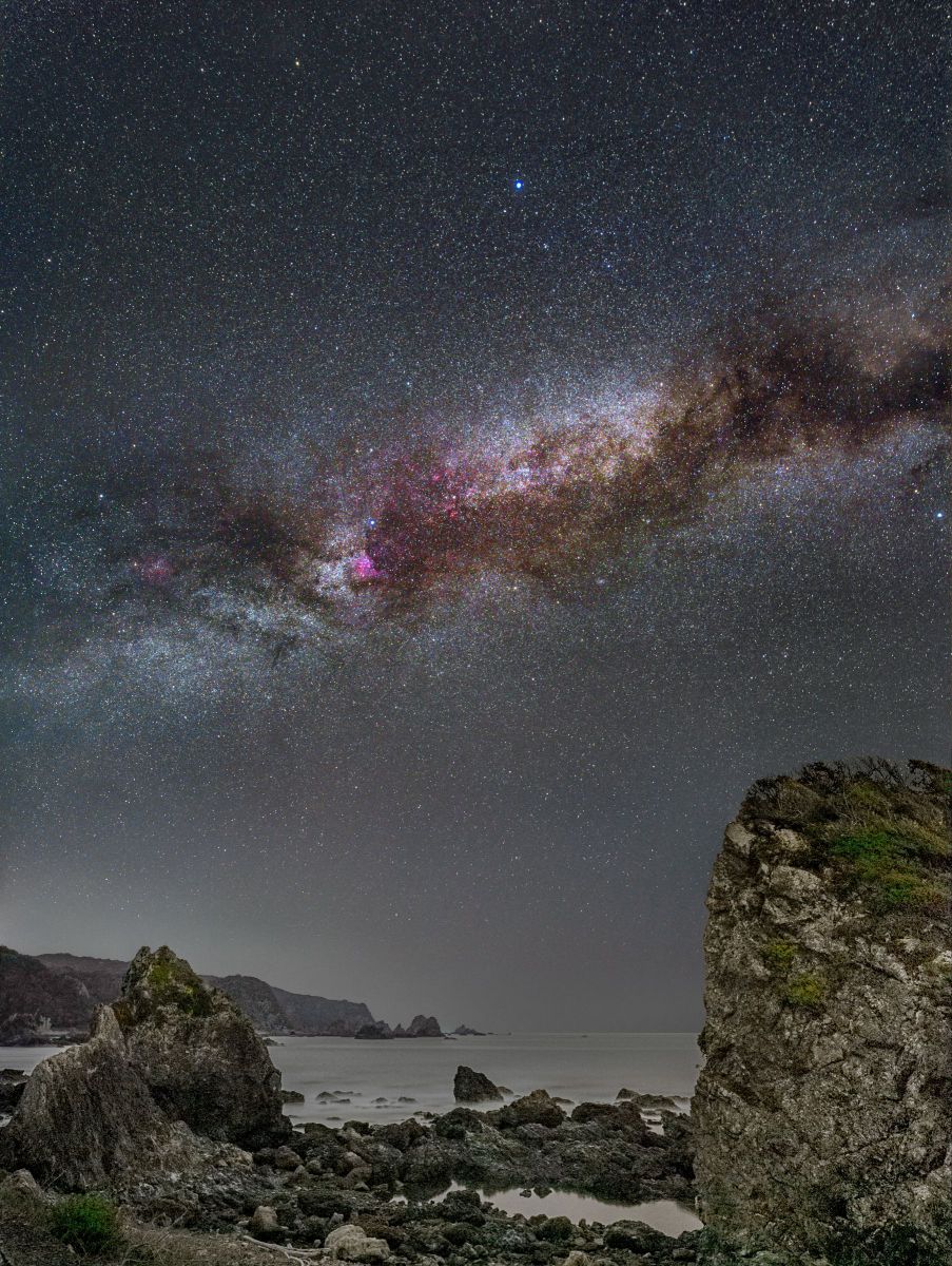 Cygnus the Swan flies the Milky Way | GANREF