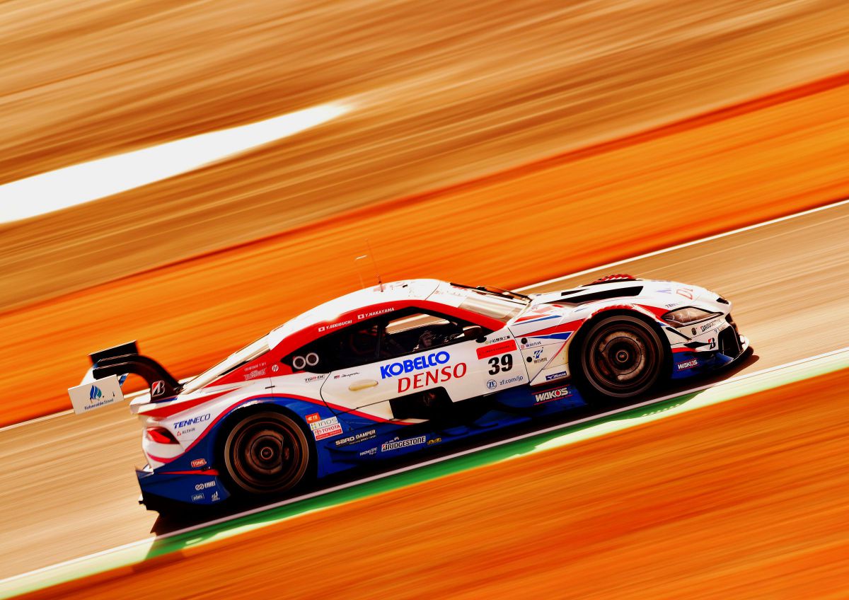 鮮やか、DENSO SaRD Supra | GANREF