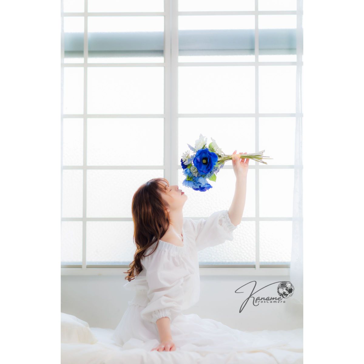 White Light | GANREF