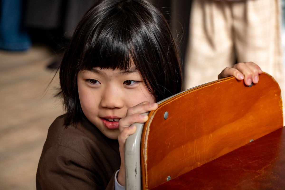 教室の窓から溢れる光 | GANREF