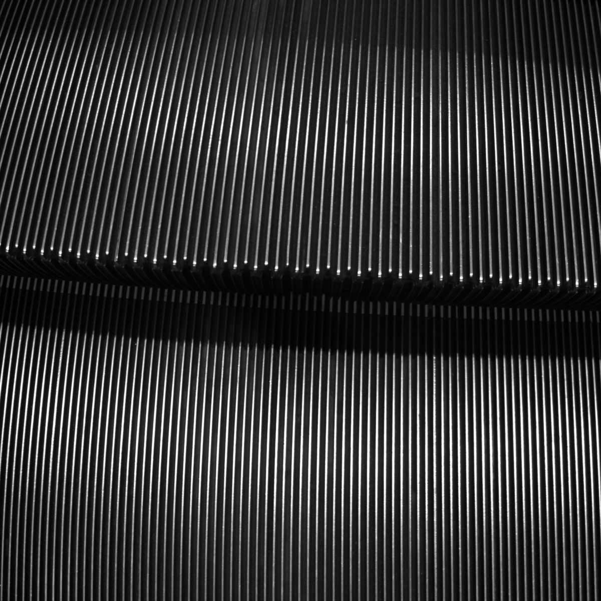 metal groove | GANREF