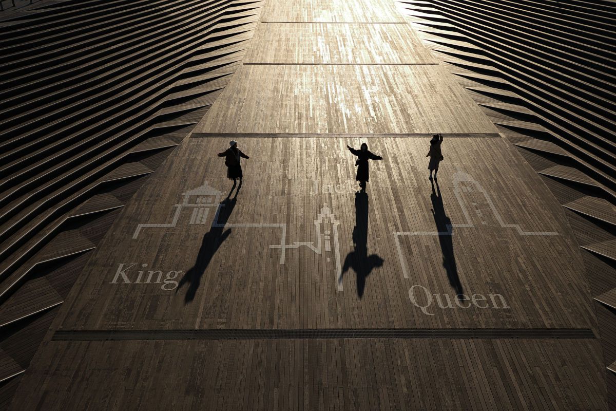 皆んなQueen！！！ | GANREF