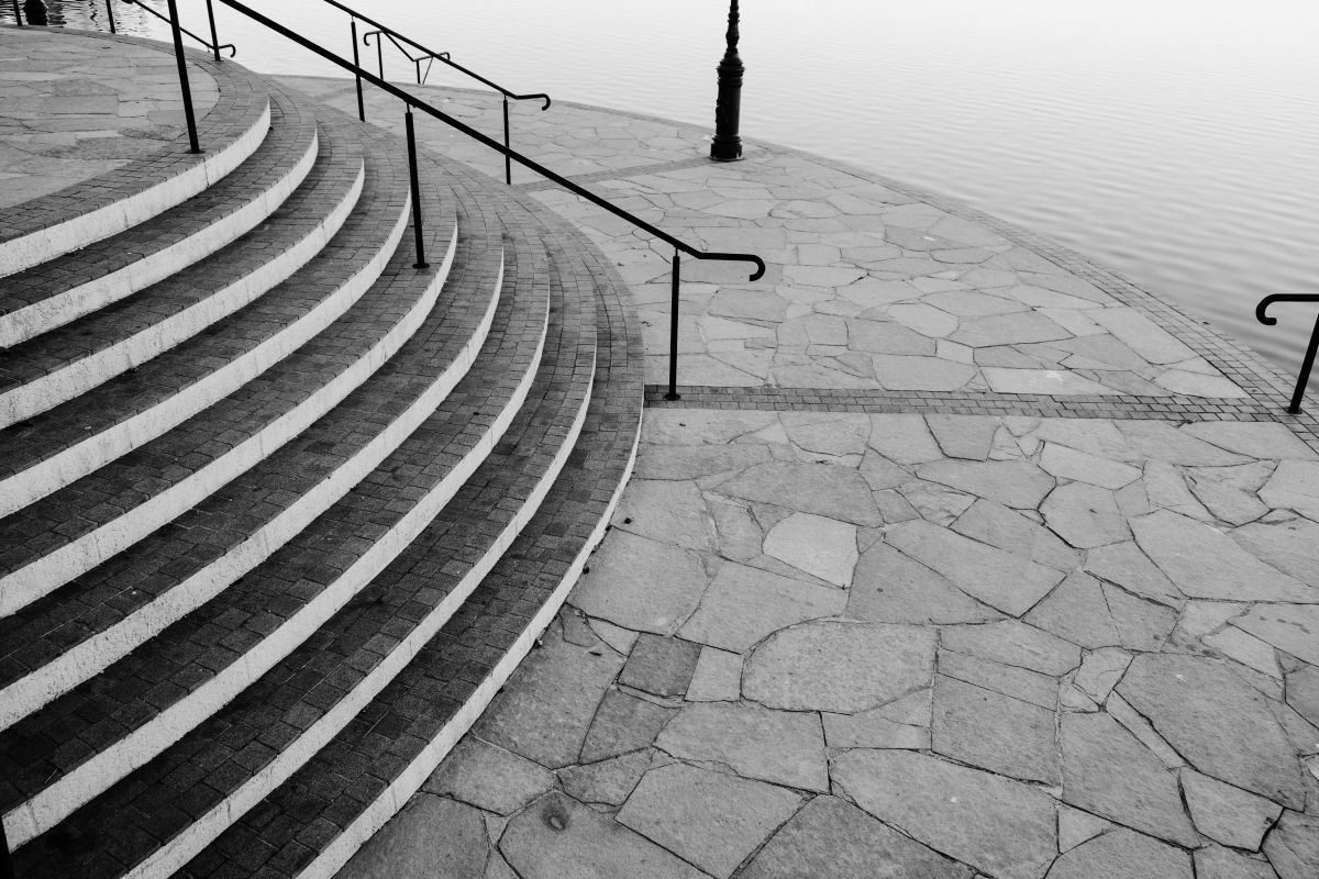 Straight lines, curves | GANREF