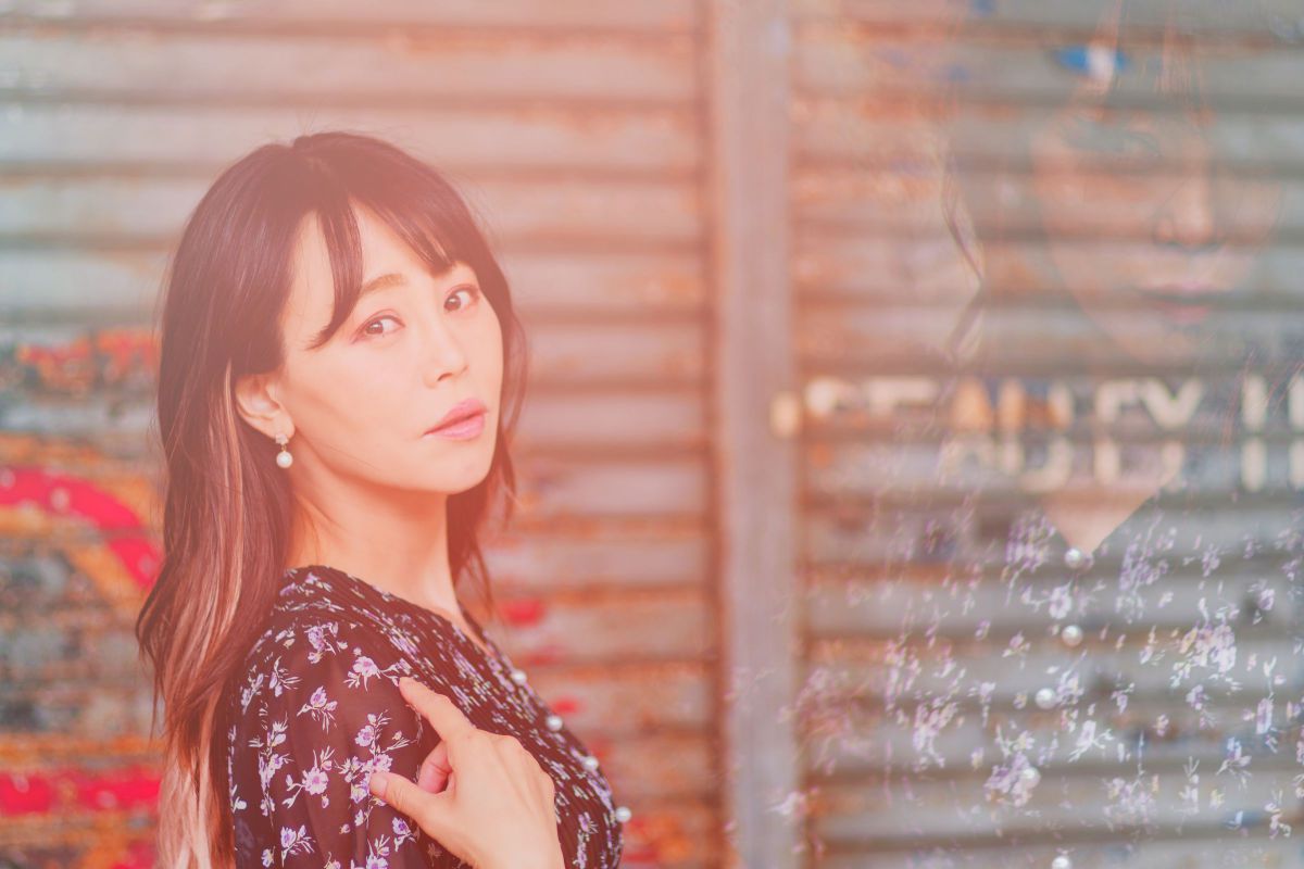 digital‐portrait image 6 / two faces | GANREF