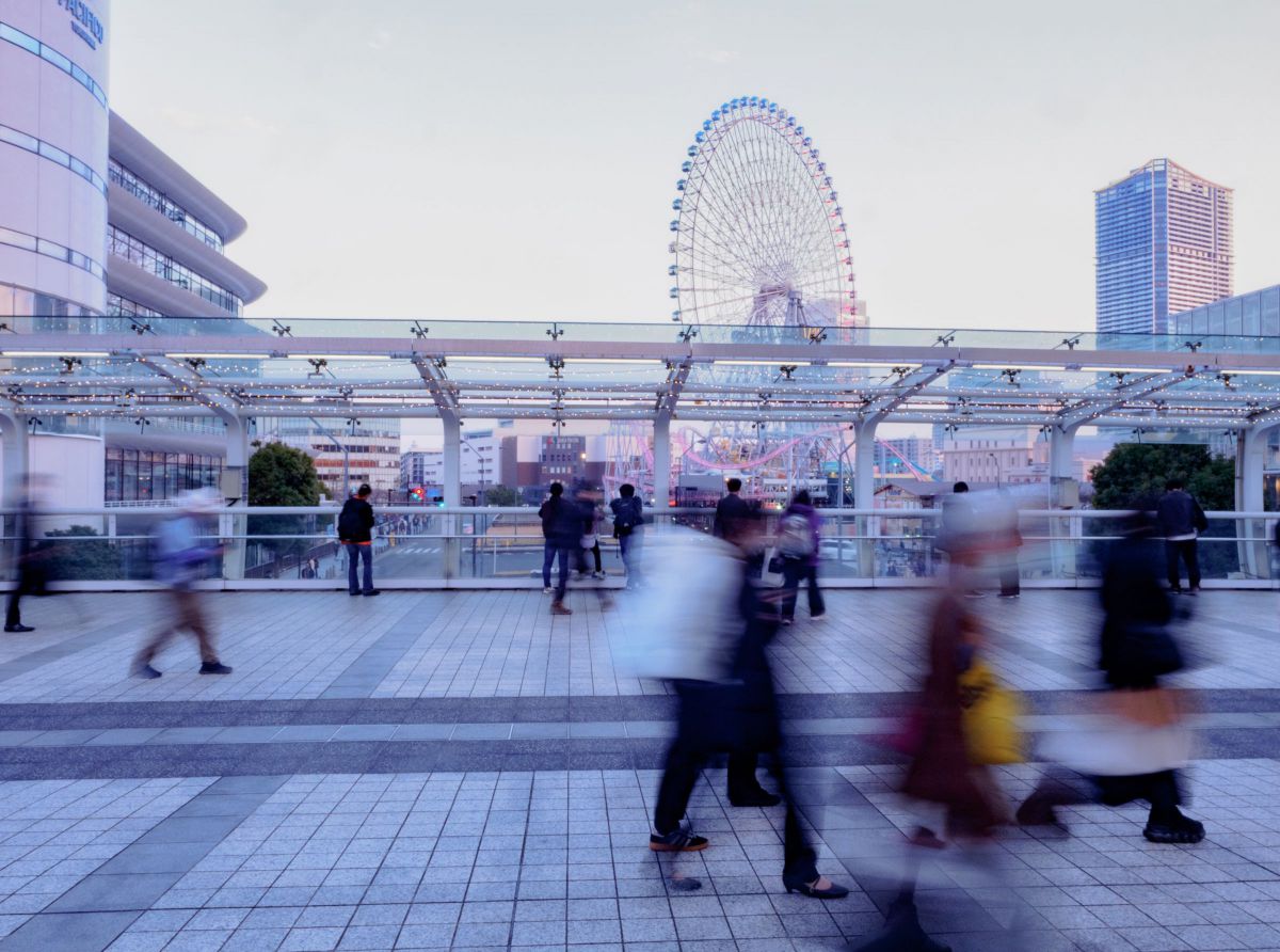 Moving Crowds | GANREF