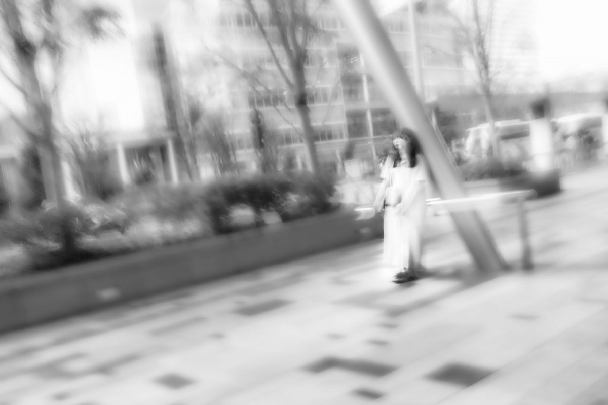 白昼夢 独り佇む | GANREF