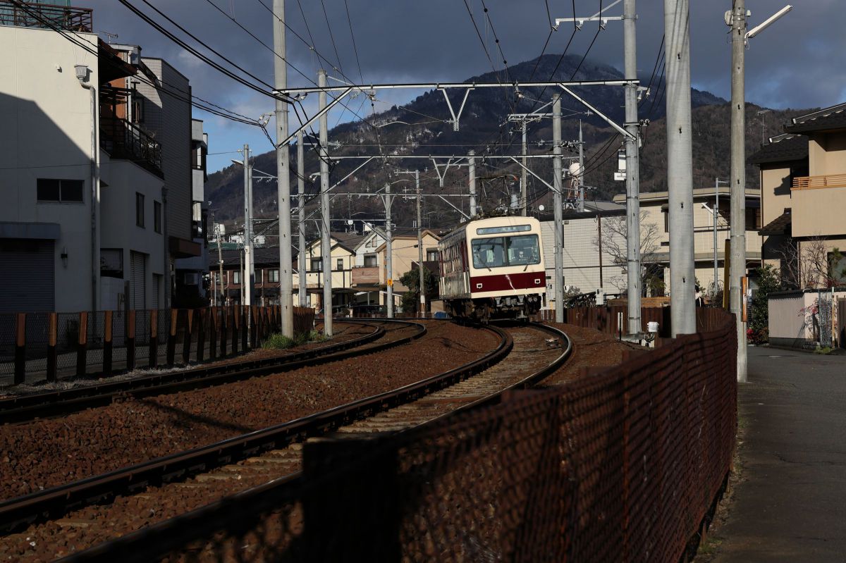 冬空の下 | GANREF