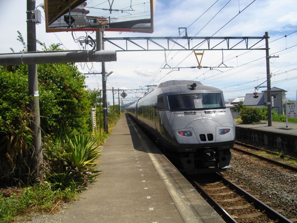 2010 JR九州787系電車 | GANREF