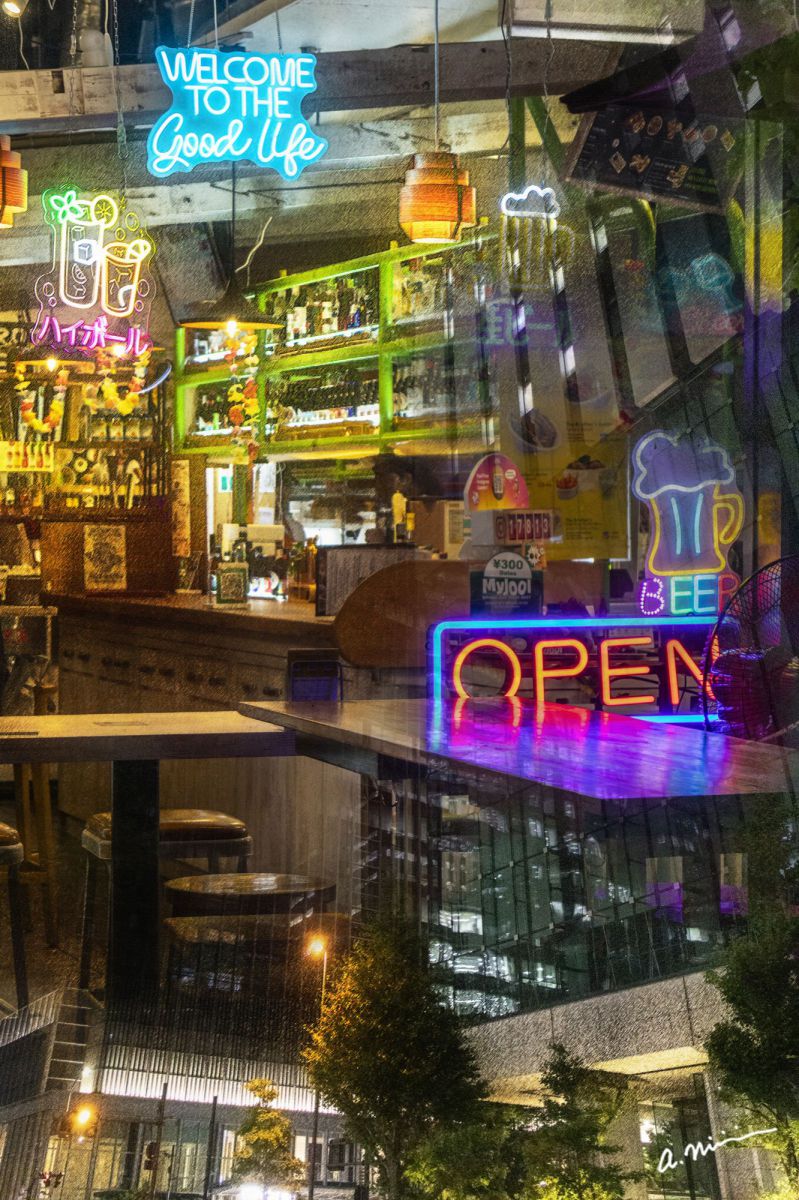 Night Cafe in OTEMACHI | GANREF