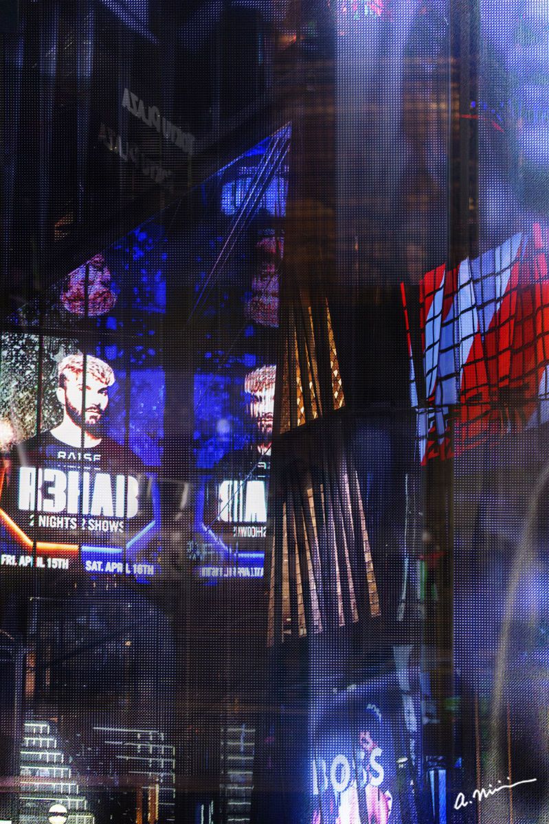 Screen of the night buildings | GANREF