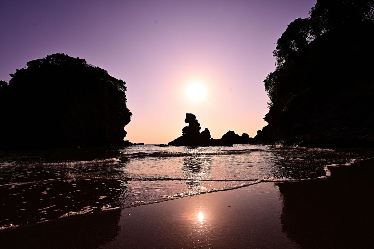 伝説の奇岩 | GANREF