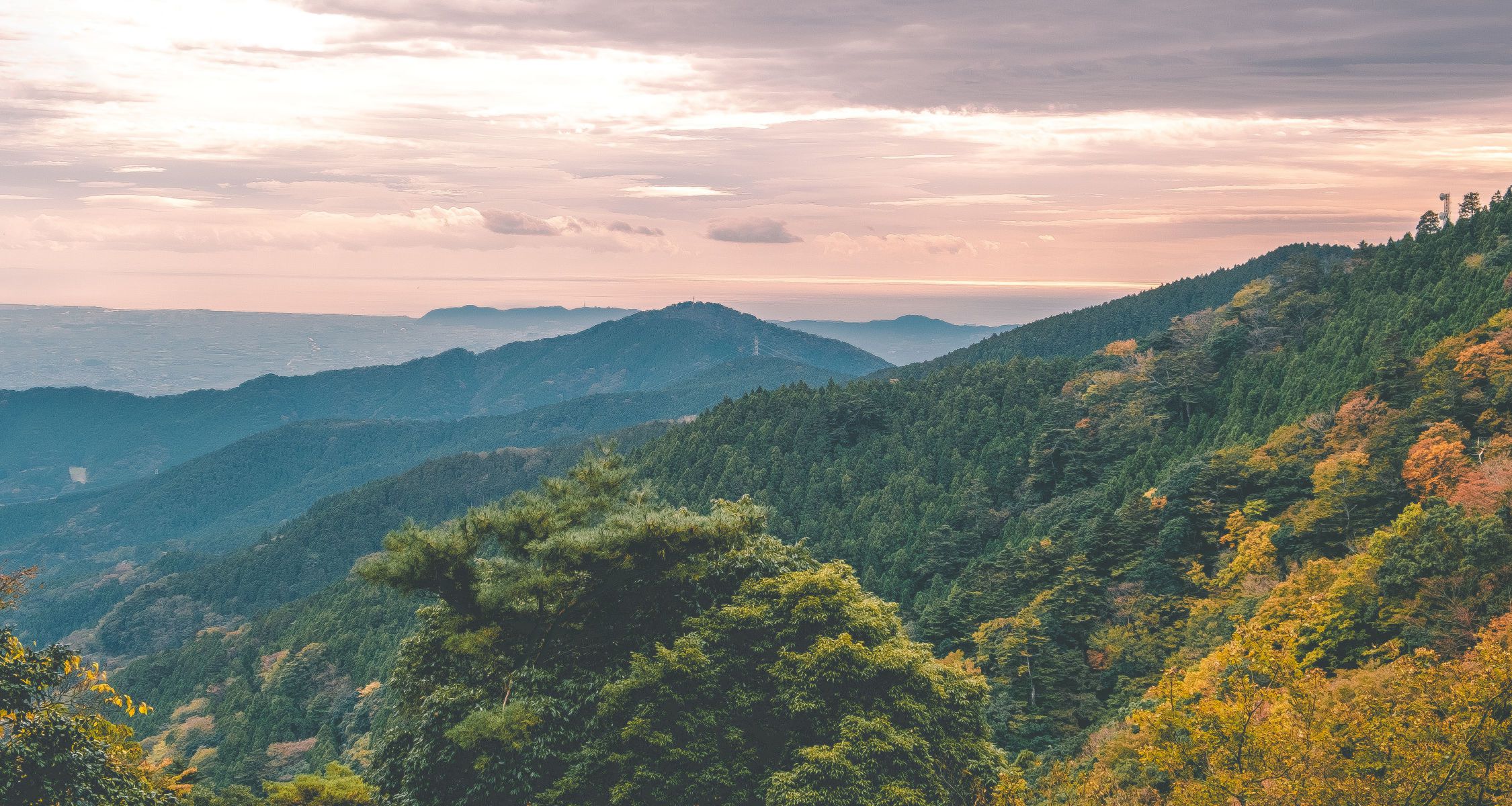 Fall in mountains | GANREF