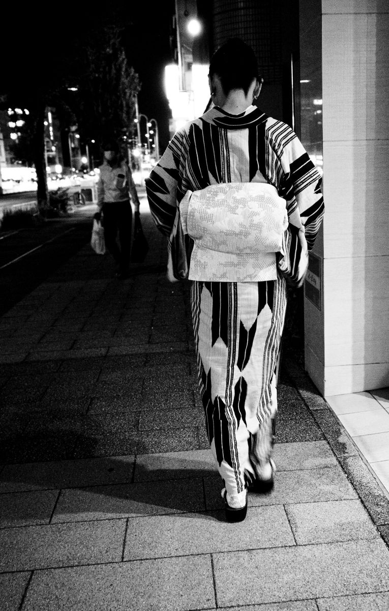 後ろ姿② | GANREF