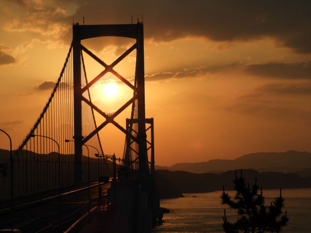 大鳴門橋のsunrise☀️ | GANREF