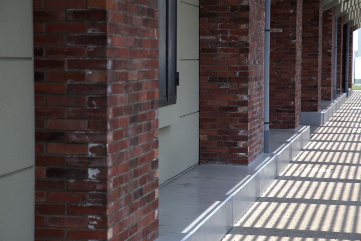 BRICK & WHITE ② | GANREF