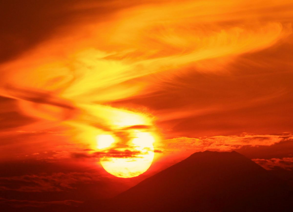 劇的夕景 | GANREF