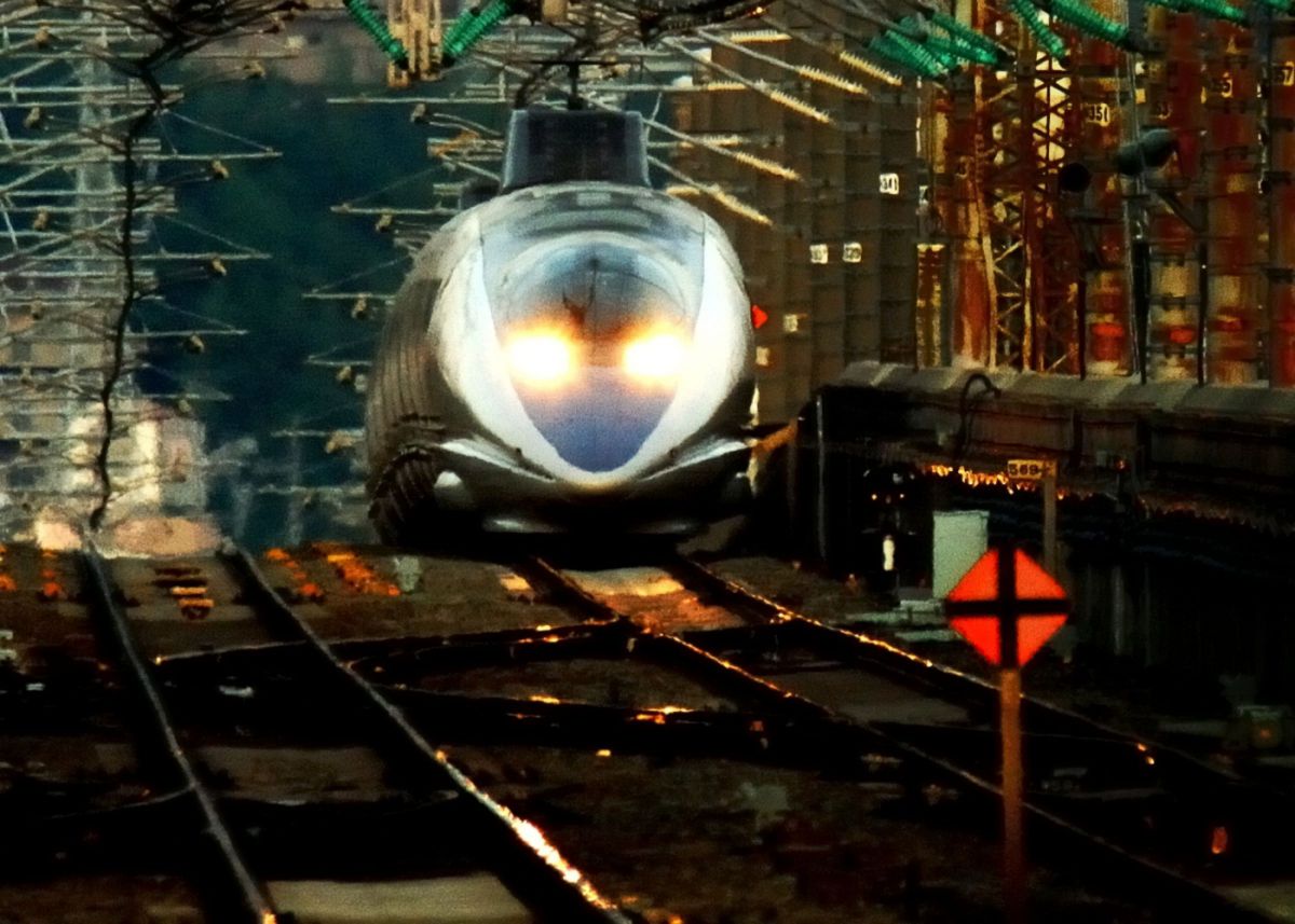 上って来る下り500系 | GANREF