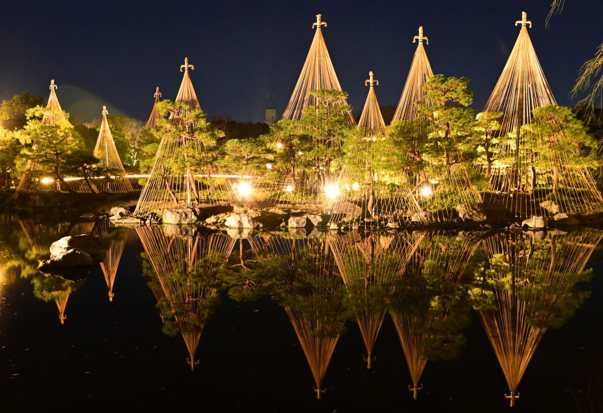 Golden Diamond | GANREF