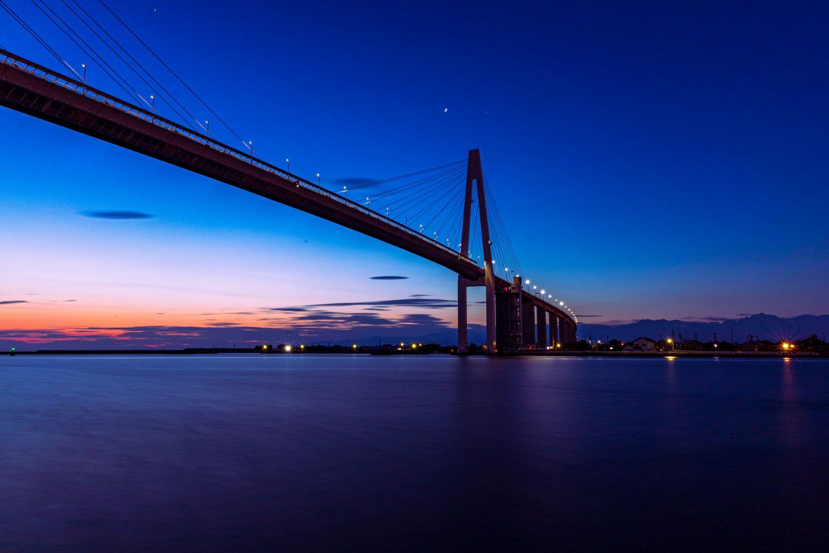 黎明の紺碧 | GANREF