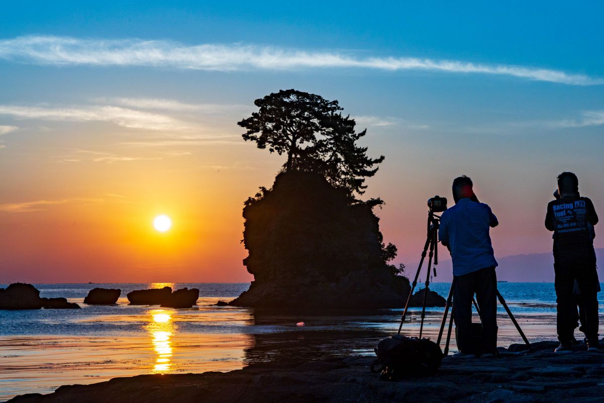 朝涼の海 | GANREF