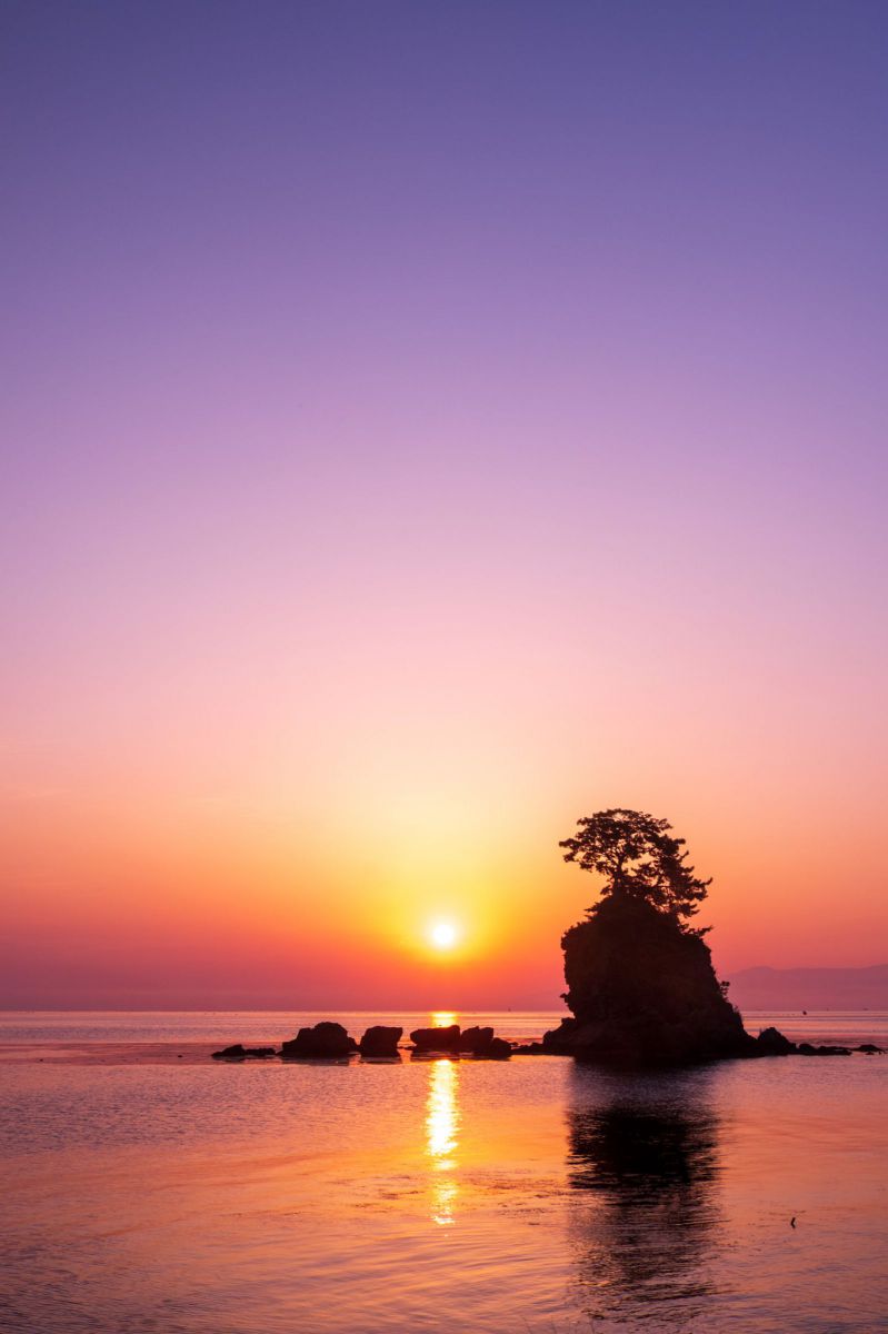 sunrise sky | GANREF