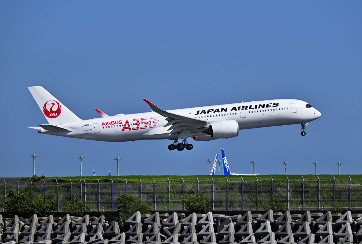 日本航空エアバスA350'初号機'JA01XJ | GANREF
