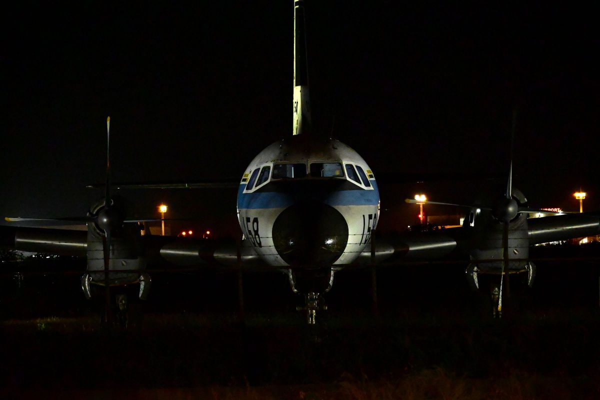 YS-11 美保基地展示機 | GANREF