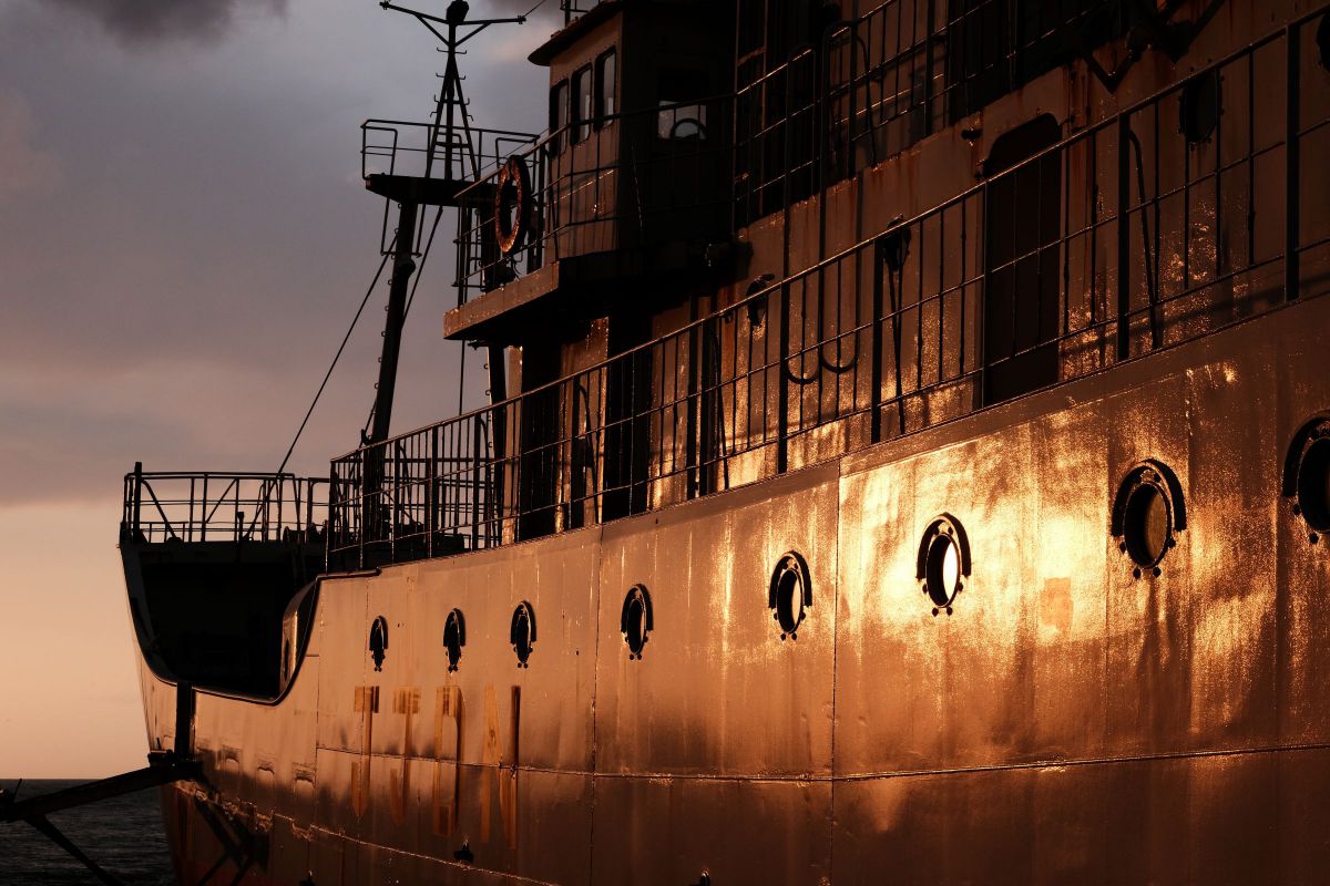 Leave Me Alone | GANREF