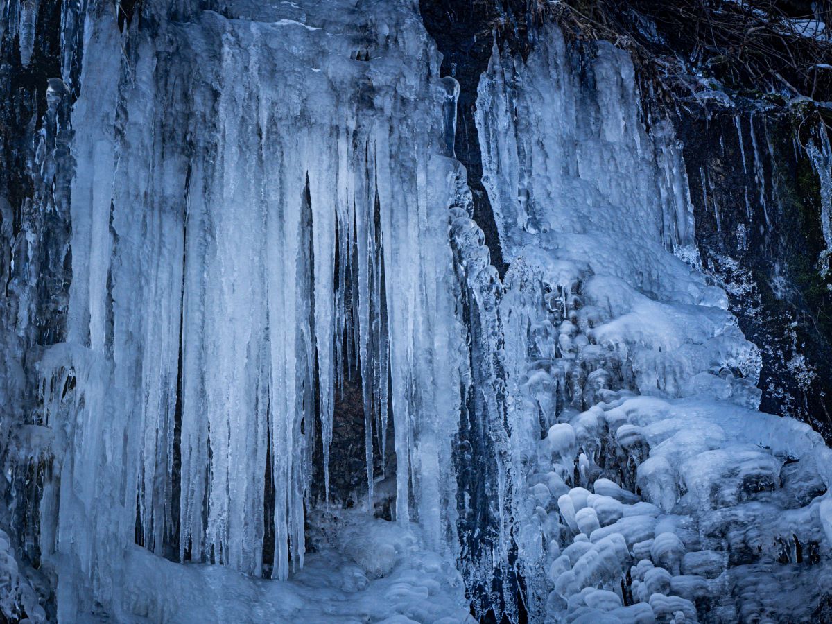 Funbe Falls 1 | GANREF