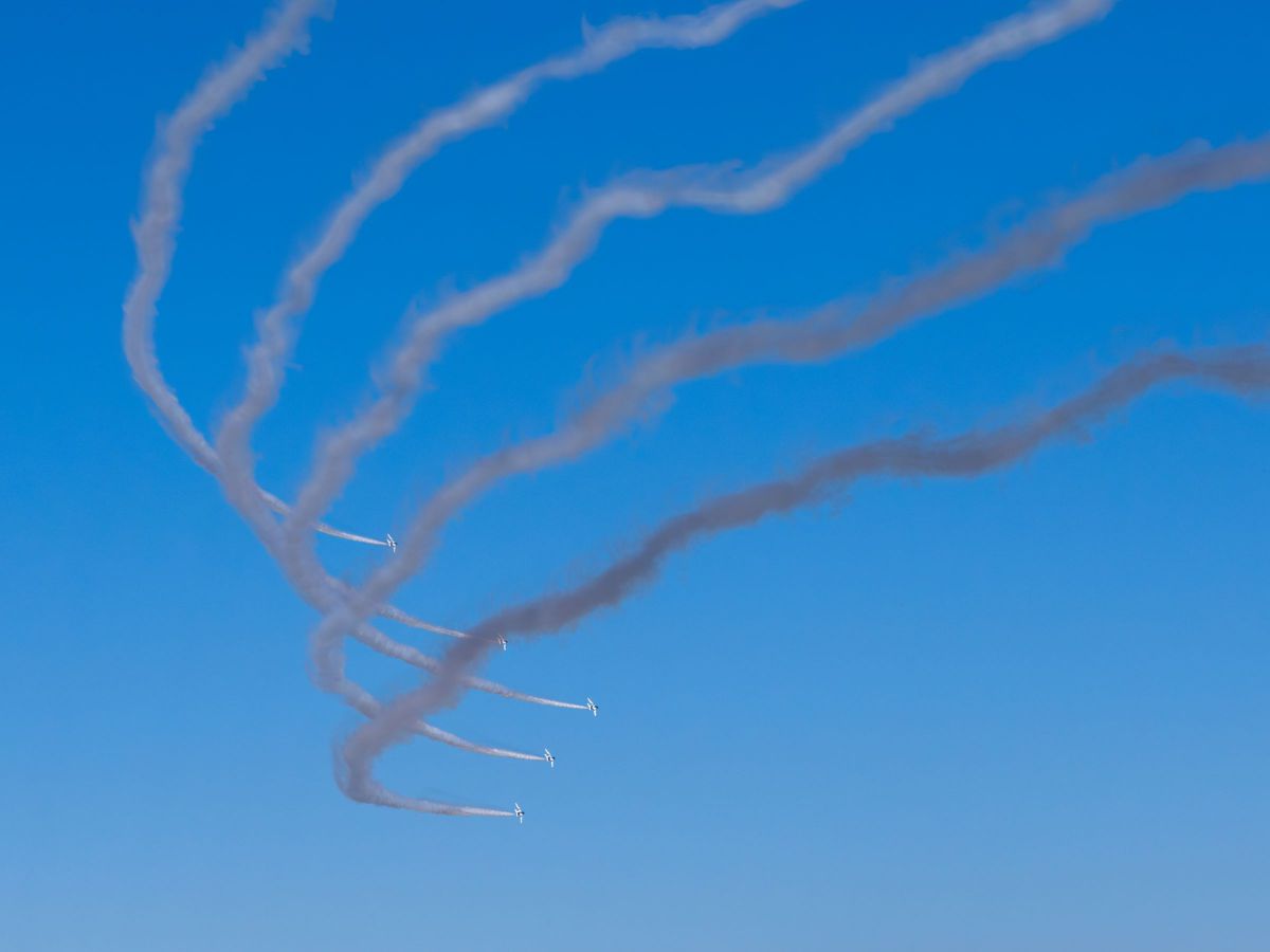 Change over Turn | GANREF