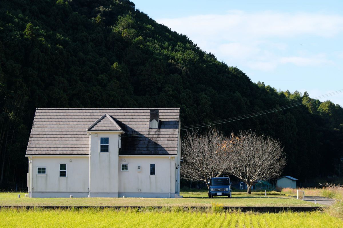 Small House | GANREF