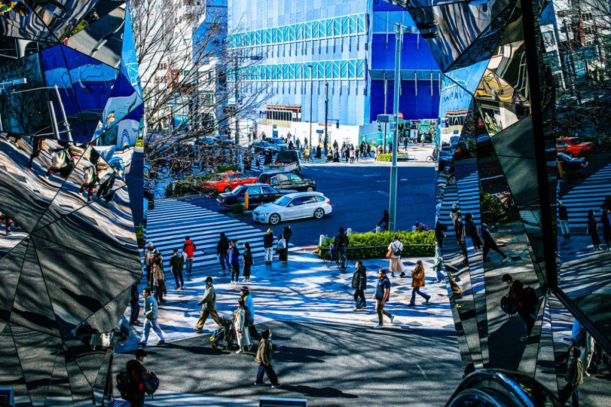 Parallel world | GANREF