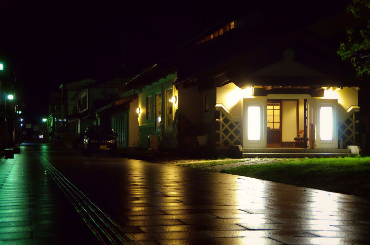 雨のpavement | GANREF