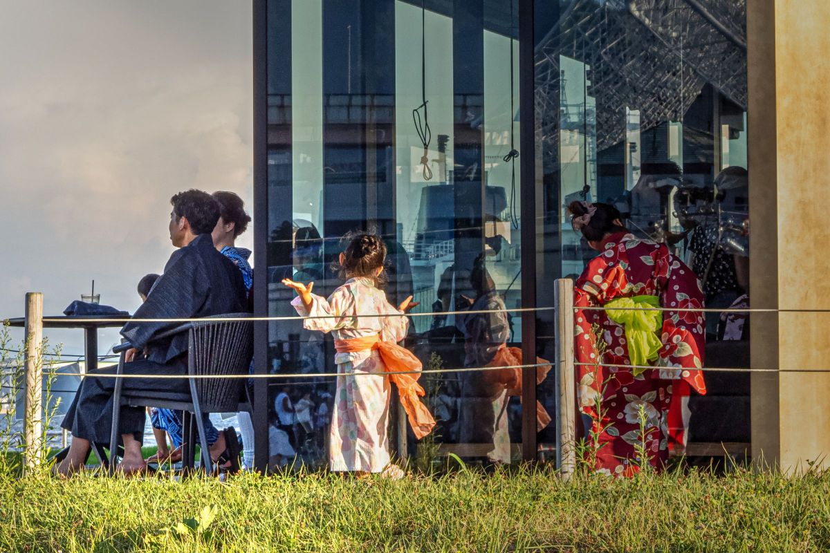 Let's Dance ! | GANREF