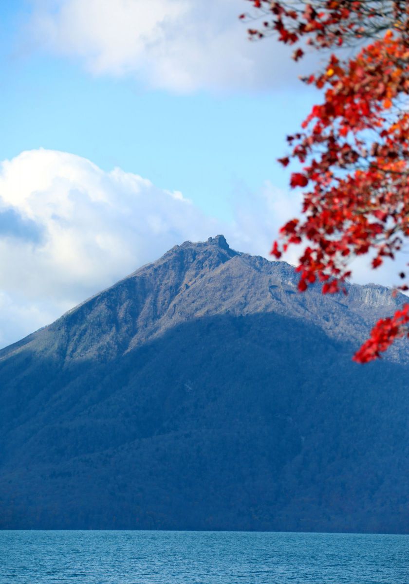 晩秋の恵庭岳 | GANREF