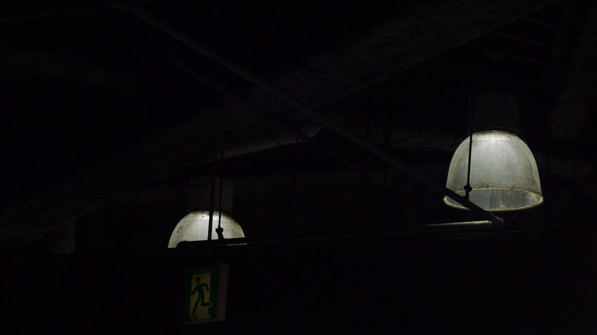 ceiling lights in the dark | GANREF