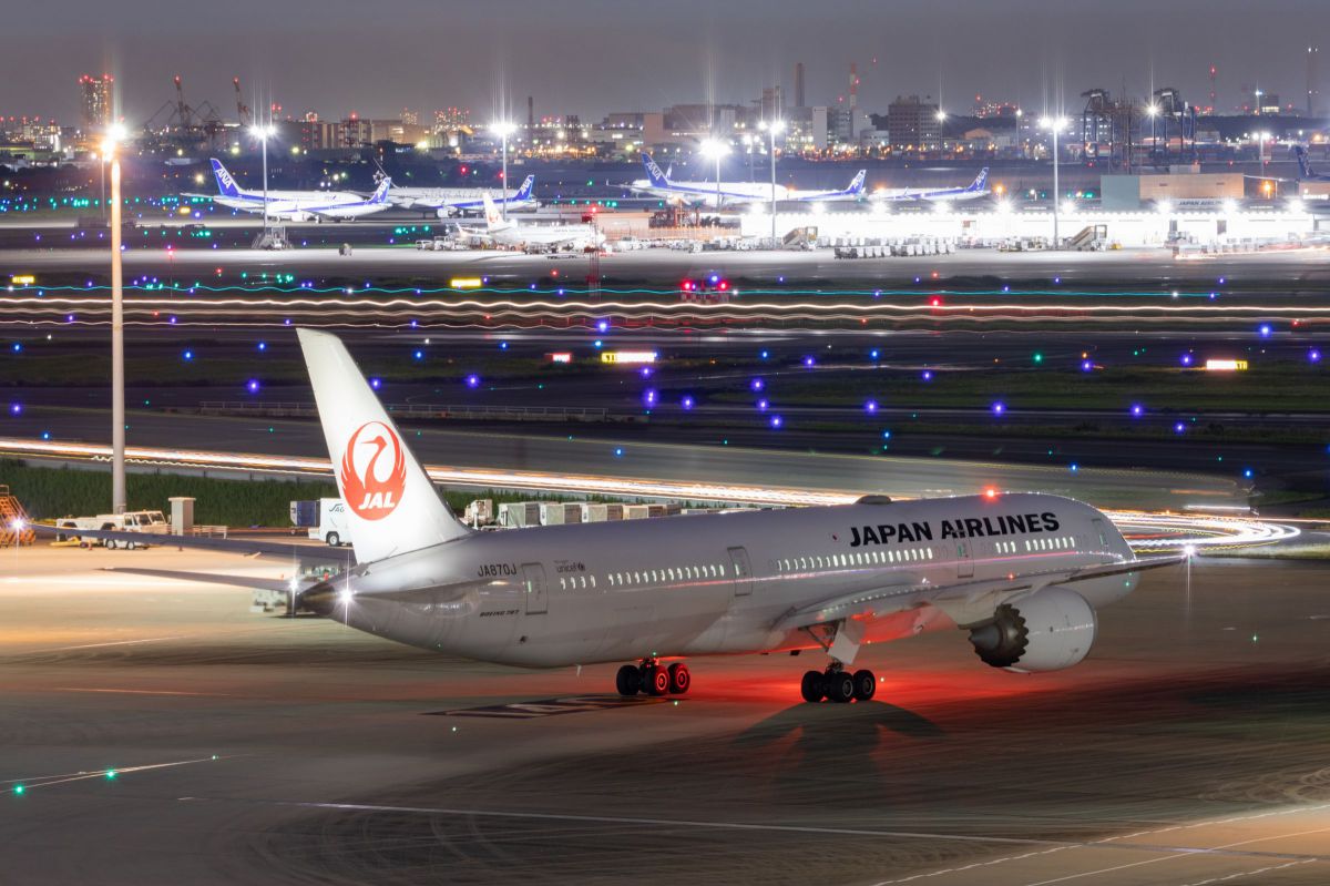 ready for taxi. | GANREF