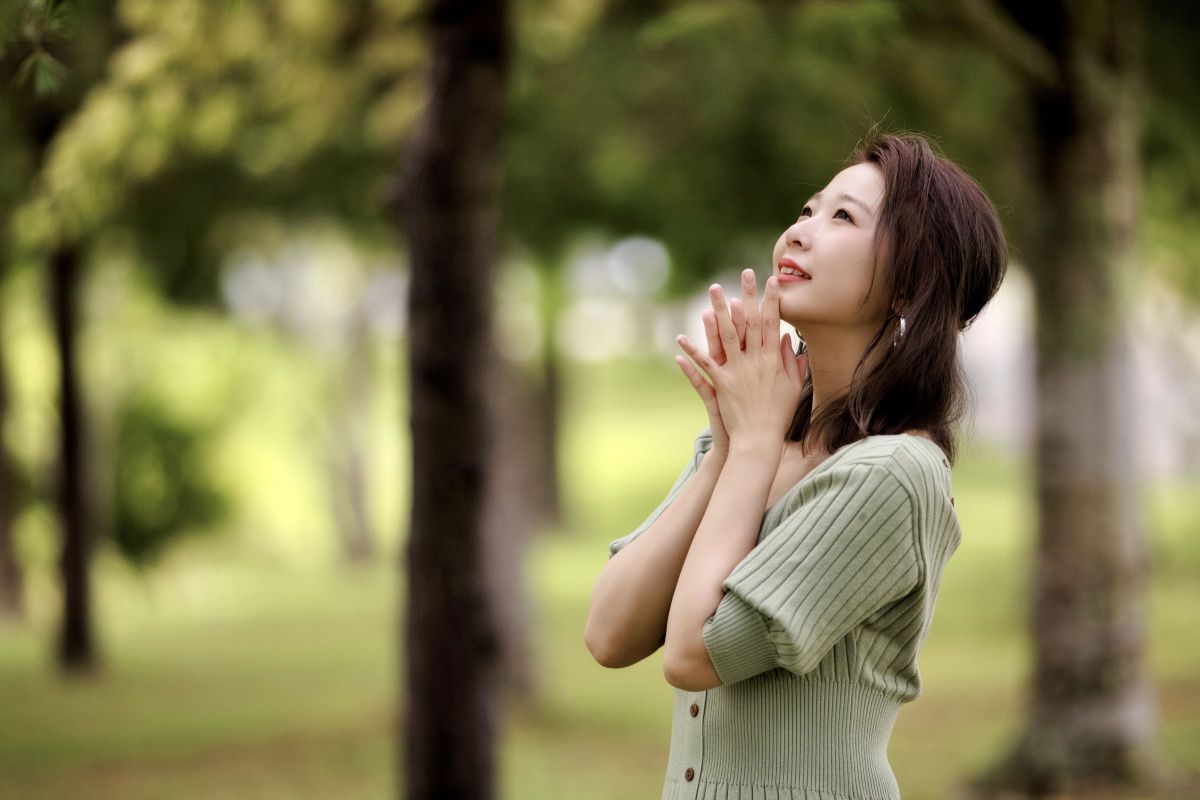 緑の中で | GANREF