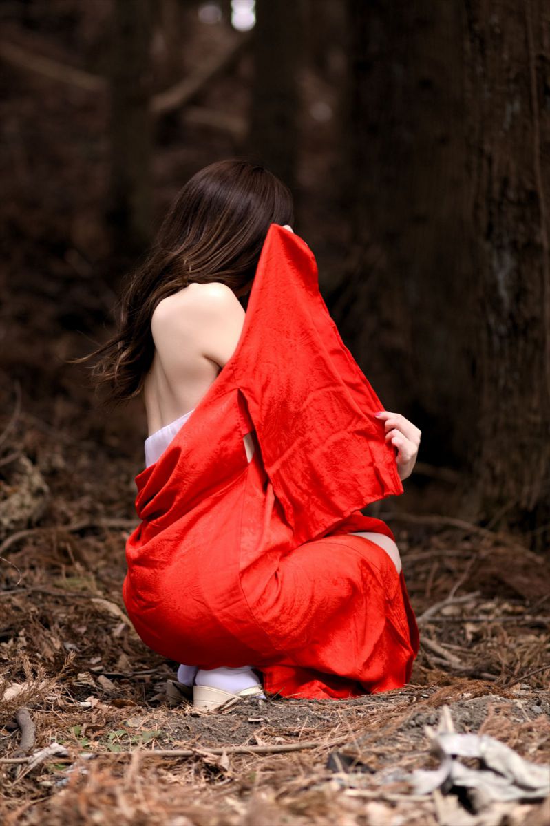 見ないで… | GANREF