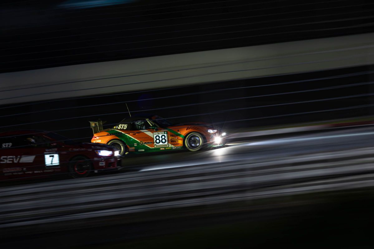 Night Runners | GANREF