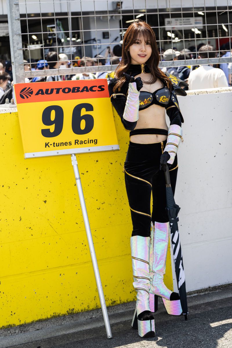 K-tunes racing RQ "Win G" | GANREF