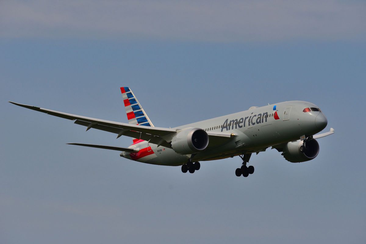 Good-looking | GANREF