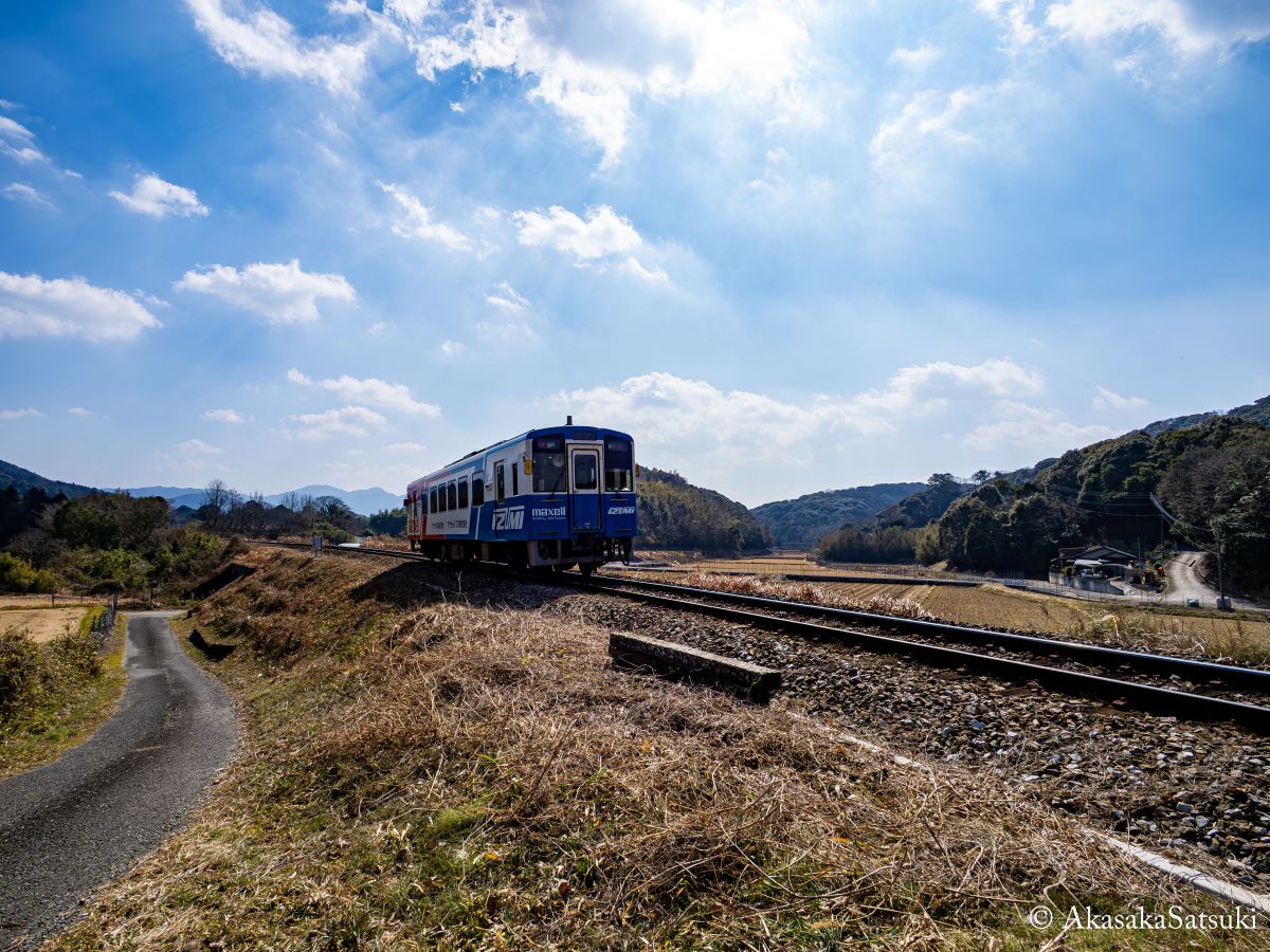 田園を駆ける | GANREF