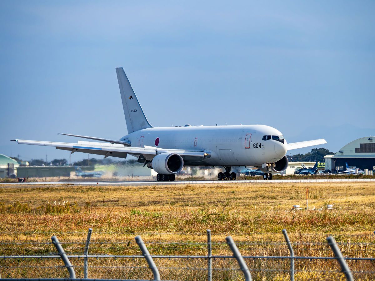 空飛ぶガソリンスタンドKC-767 | GANREF